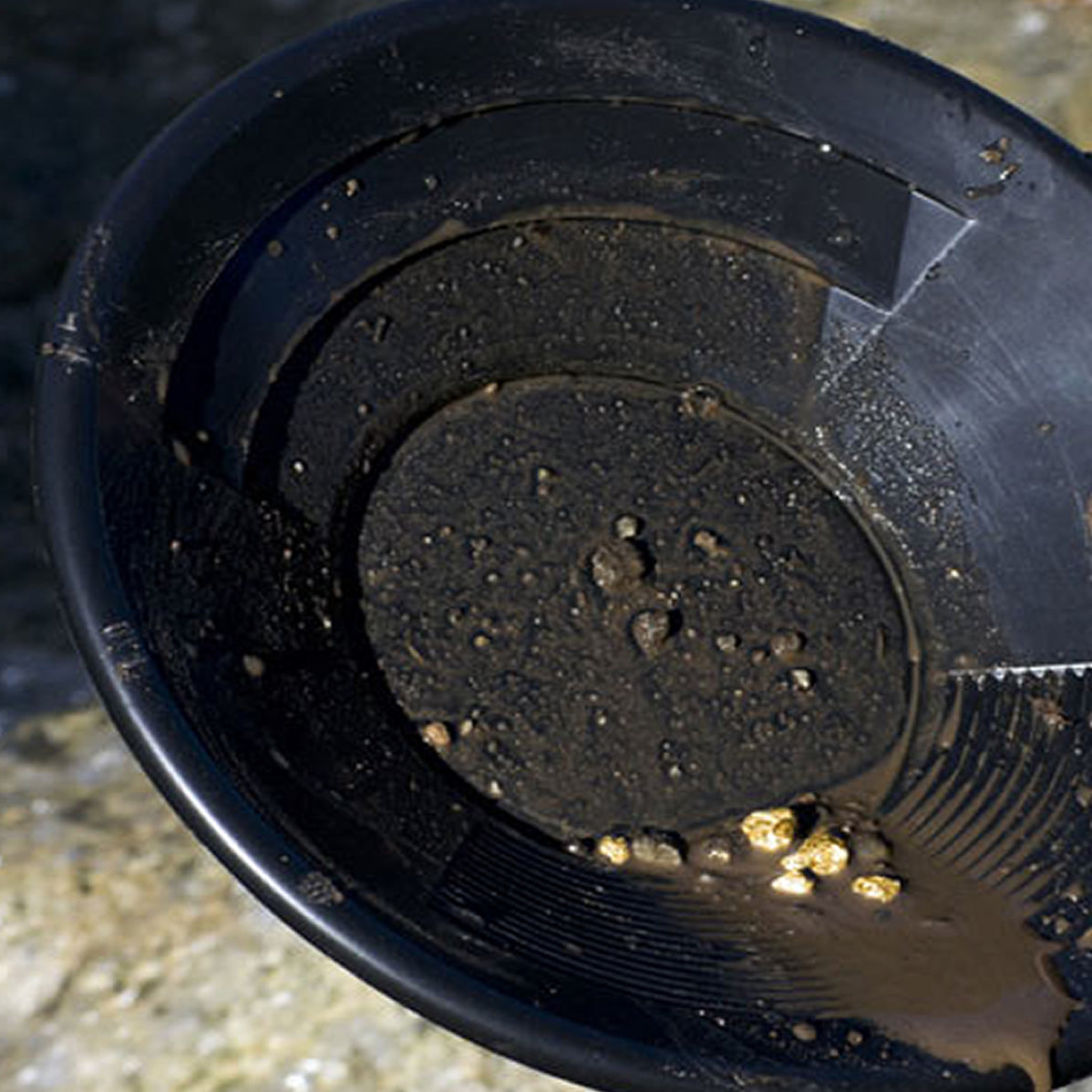 Gold Panning Kits | Gold Pans — Detector Warehouse